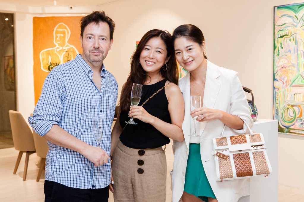 Ripple Root: Singaporean Street Artist ‘Raffles, Pineapples & the Swamp ...